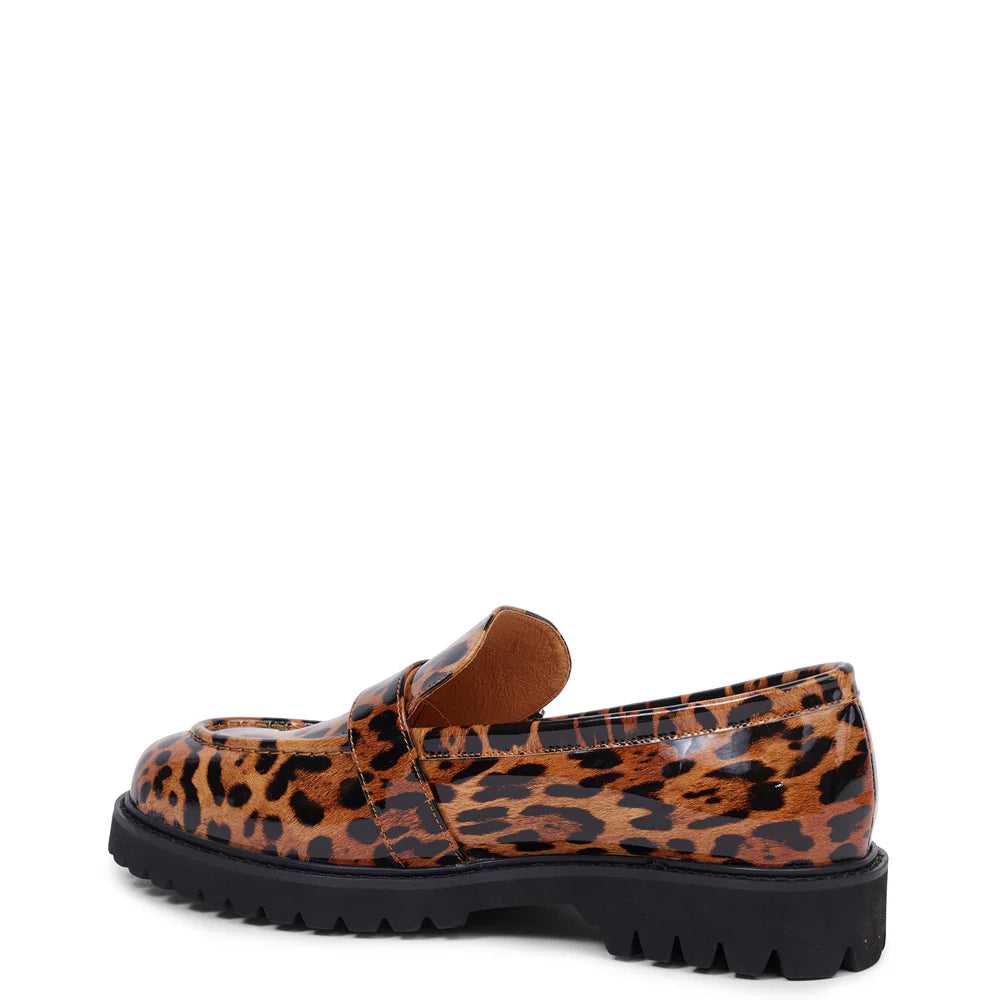Kathryn Wilson Mindy Loafer Leopard Patent – issimo christchurch